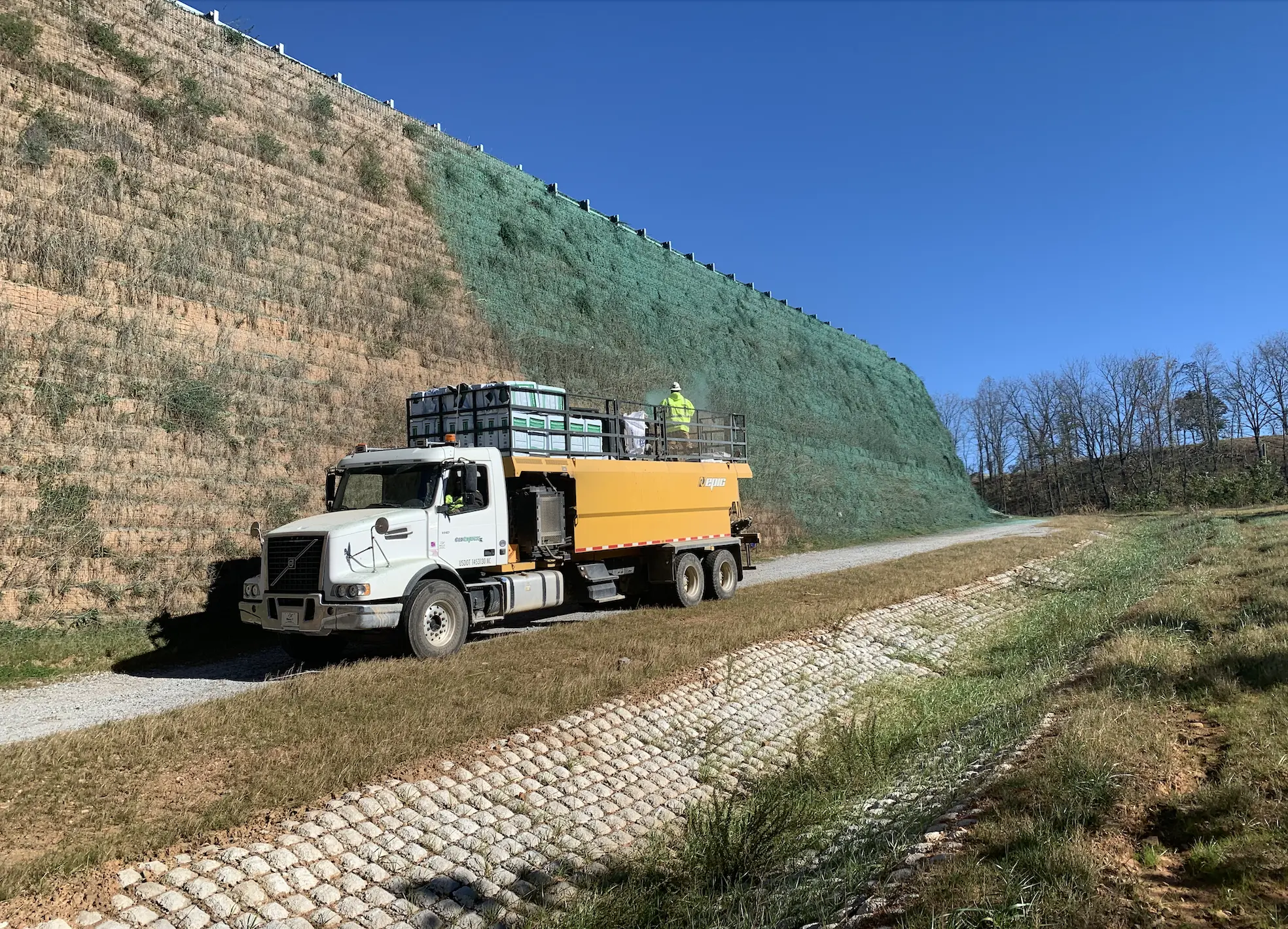 Duke Energy Living Wall - Eco Express